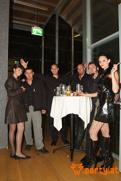 Party.at - Photos: Lack-Leder-Nacht, Schloss Hunyadi