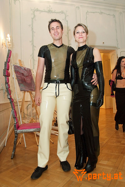 Party.at - Photos: Lack-Leder-Nacht, Schloss Hunyadi