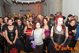 Party.at - Photos: Lack-Leder-Nacht, Schloss Hunyadi