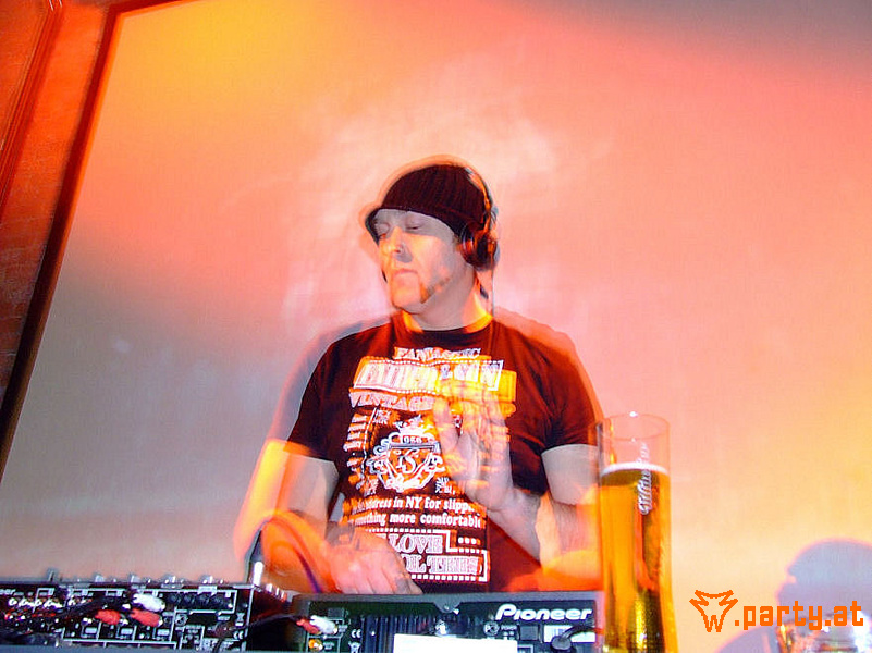 Party.at - Photos: Afterhour, All In