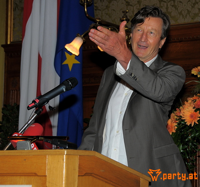 Party.at - Photos: Verleihung des Goldenen Verdienstzeichens des Landes ...