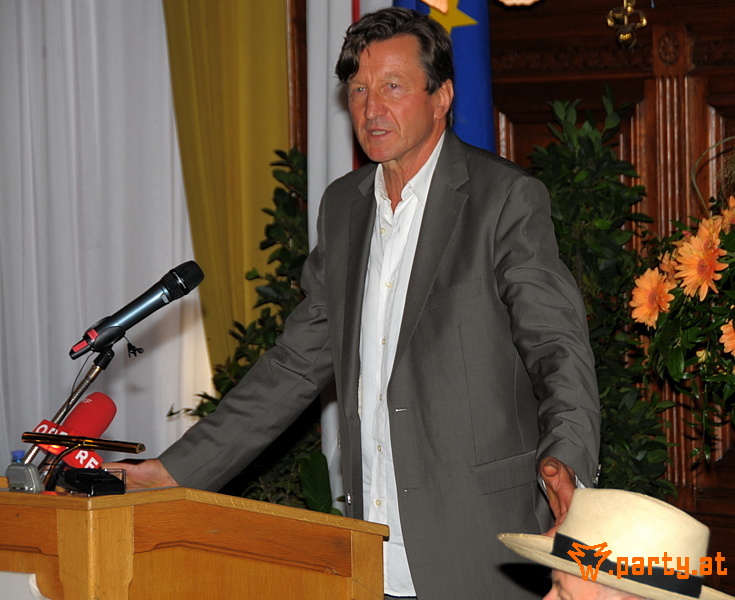 Party.at - Photos: Verleihung des Goldenen Verdienstzeichens des Landes ...