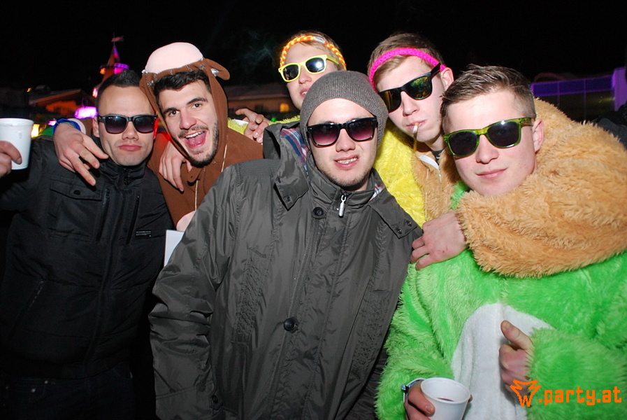 Party.at - Photos: Rave On Snow, Open Air Stage