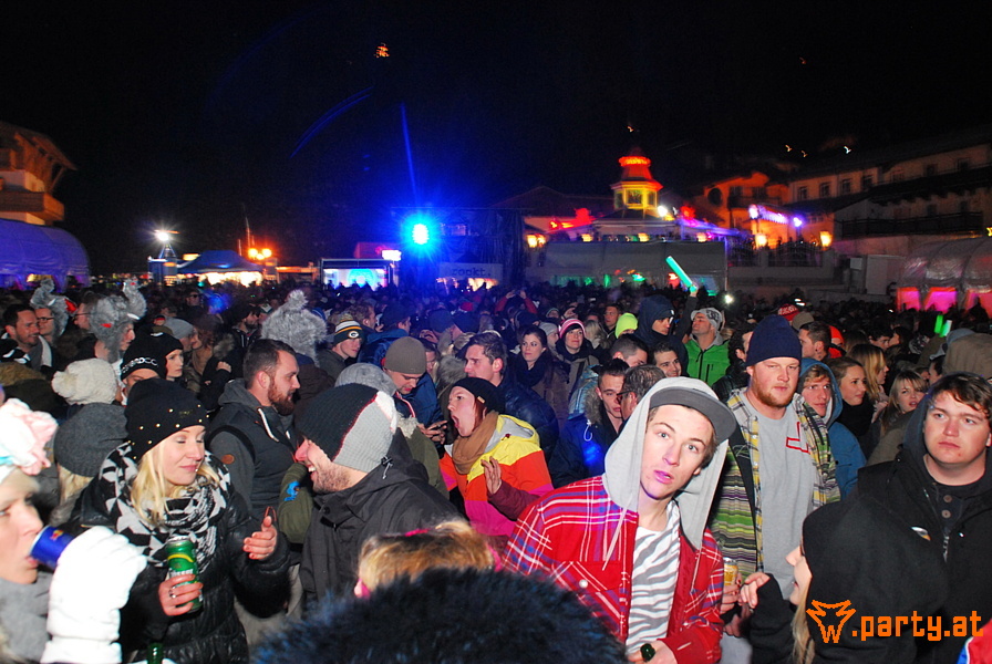 Party.at - Photos: Rave on Snow 2014, Open Air Stage