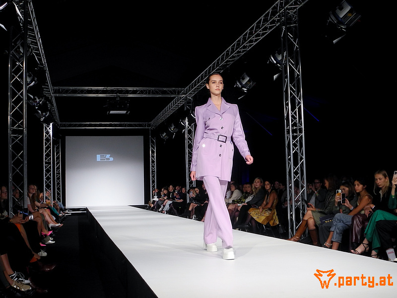 Party.at - Photos: 14. MQ Vienna Fashion Week / VOROZHBYT & ZEMSKOVA, Museumsquartier